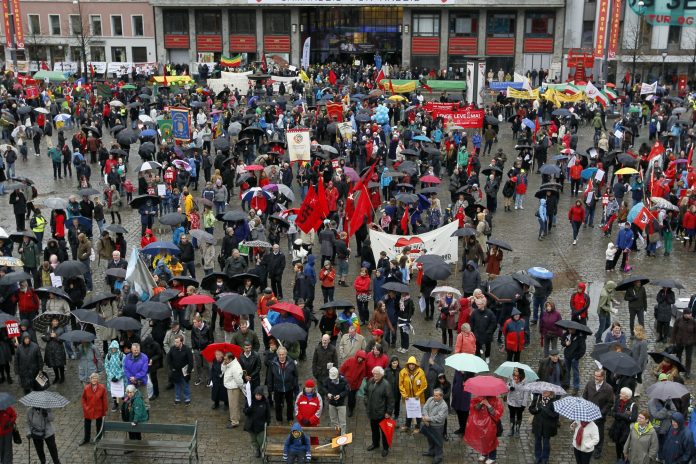 The red horde takes over the media | Resett